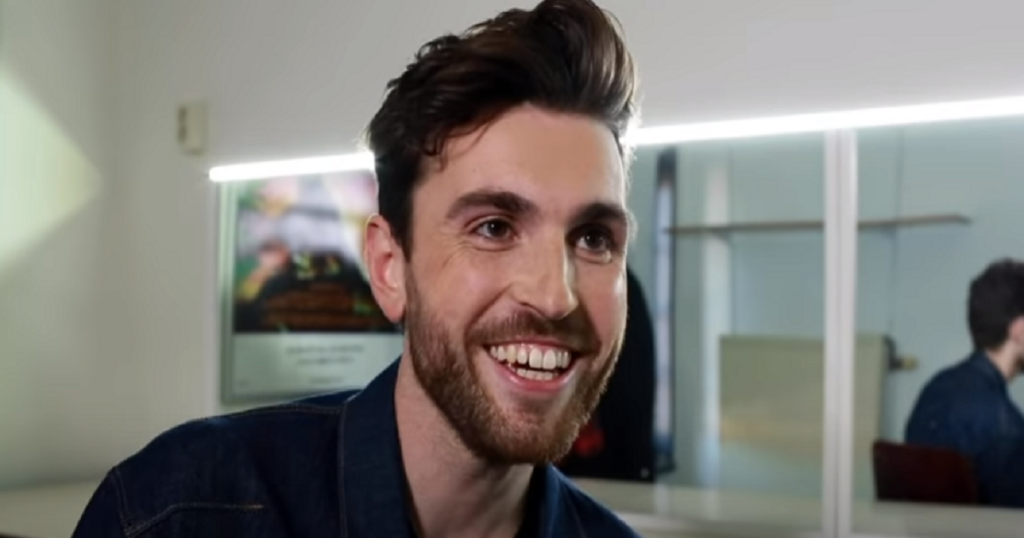 Duncan Laurence Treedt Toch Op Tijdens Finale Eurovisie Songfestival
