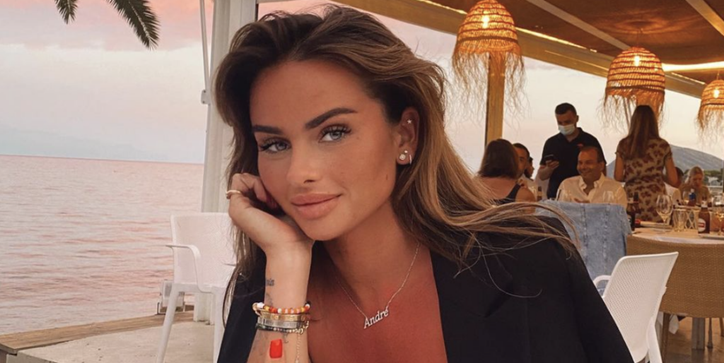 Cosmetische ingreep gaat totaal mis bij Sarah van Soelen!