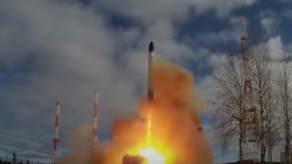 Topmilitair waarschuwt wereld: Rusland kan wél kernwapens gebruiken