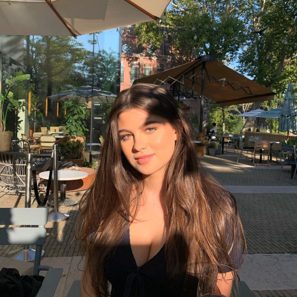 Maak kennis met Solane, de adembenemende (echte) dochter van GTST ...