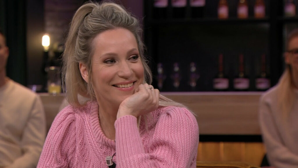 Let op: Als je deze rode stippen op je huid ziet, is het belangrijk om ...