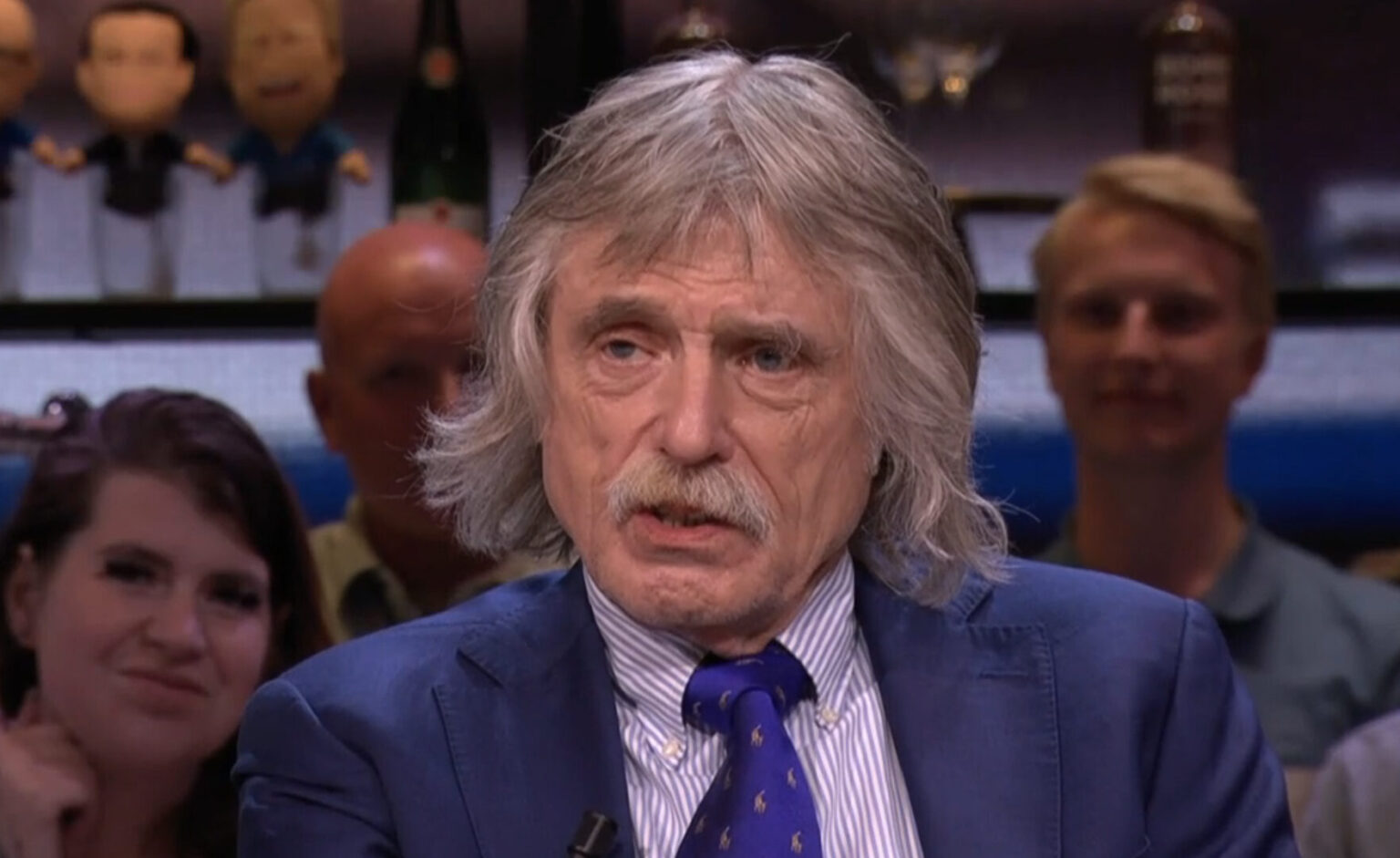 VI-collega´s doen boekje open over Johan Derksen: ´Was vroeger gezelligste man ter wereld, tot ...