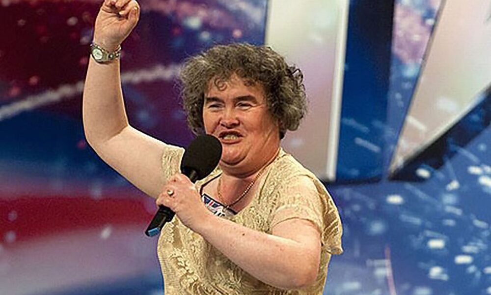 Susan Boyle (65) verbijstert iedereen met nieuw uiterlijk en is niet ...
